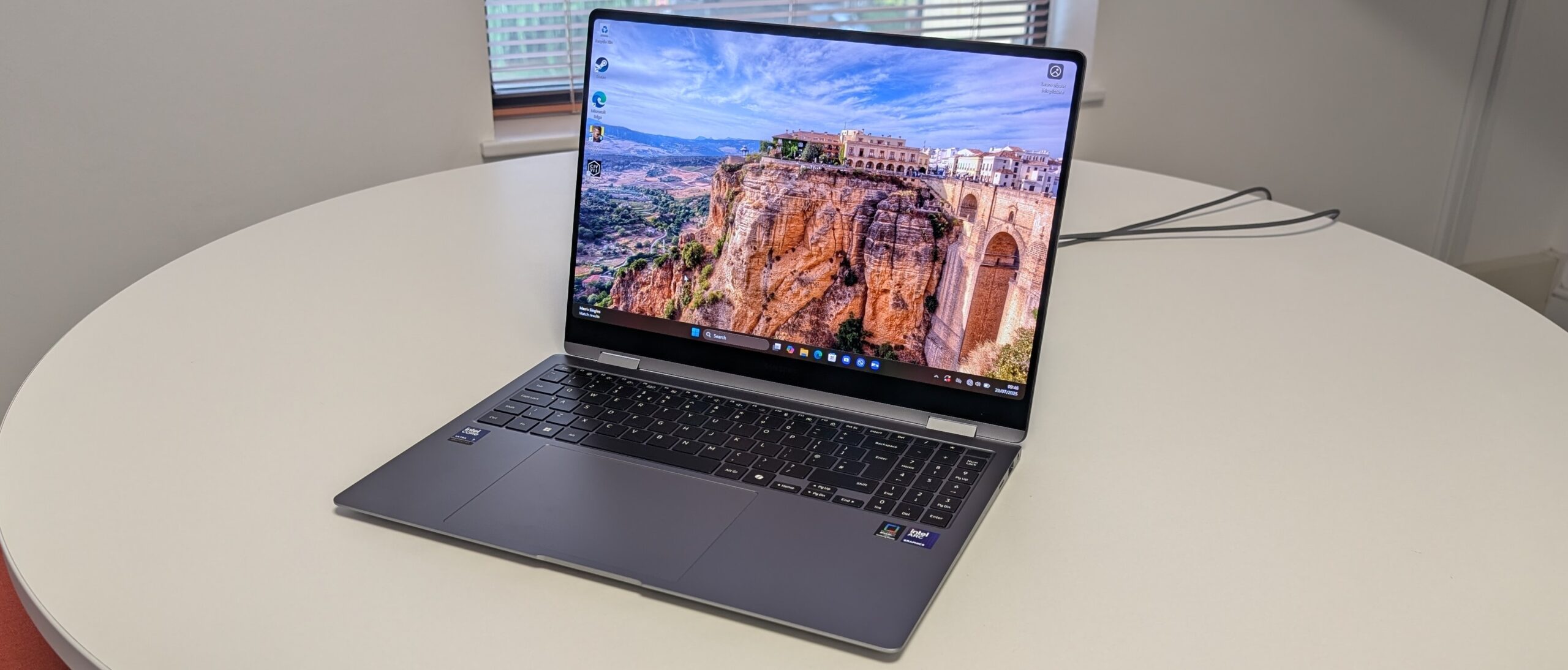 Samsung Galaxy Book5 Pro 360 drops to $1,199.99 with 3K AMOLED display ...